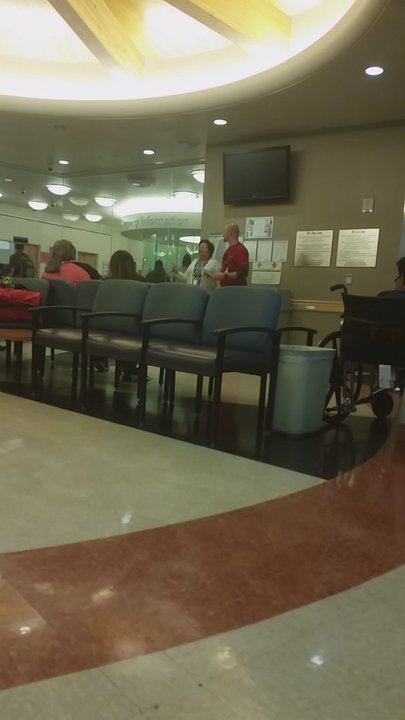 UNM HOSPITAL - Updated April 2026 - 31 Photos & 125 Reviews - 2211 ...