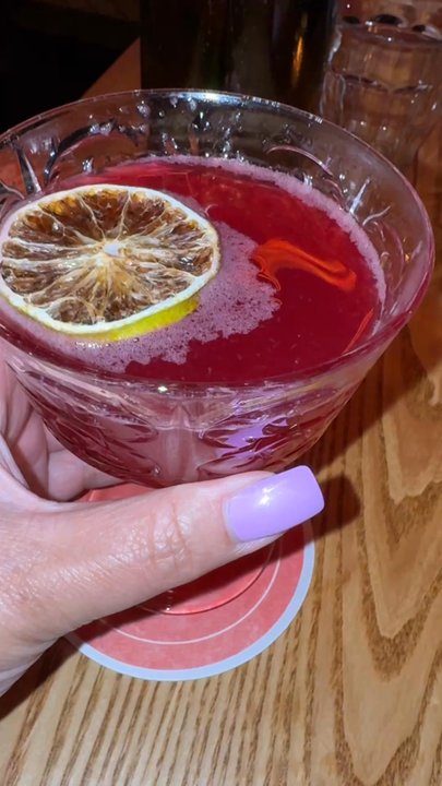 PAPI - Updated November 2025 - 272 Photos & 101 Reviews - 18 Exchange ...