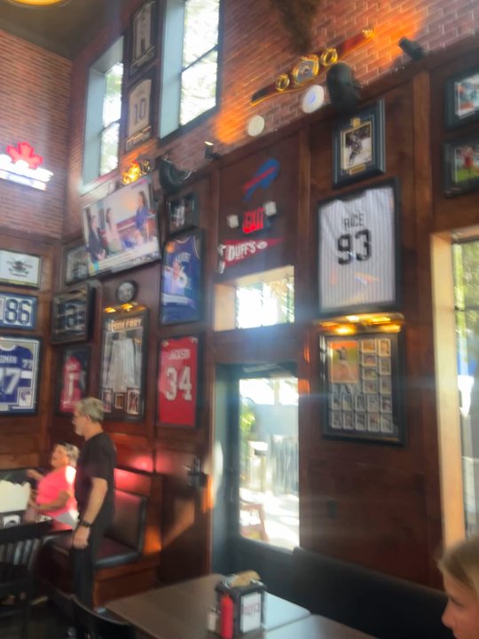 DUFF’S - Updated September 2025 - 164 Photos & 60 Reviews - 5119 N ...