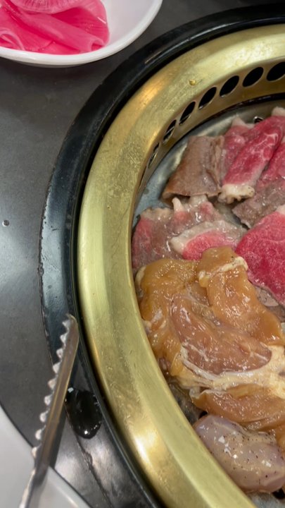 RED CASTLE - Updated April 2025 - 2448 Photos & 1599 Reviews - 403 S ...