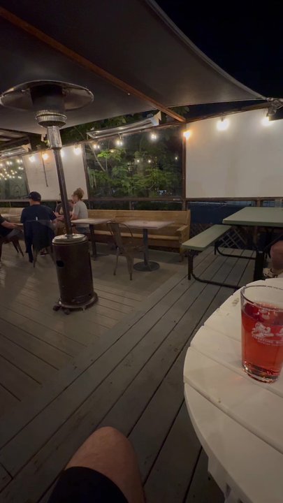 PIGNIC PUB & PATIO - Updated July 2025 - 672 Photos & 268 Reviews - 235 ...