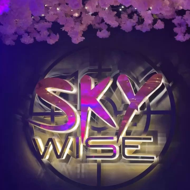 SKY WISE LOUNGE - Updated May 2026 - 335 Photos & 161 Reviews - 2027 ...