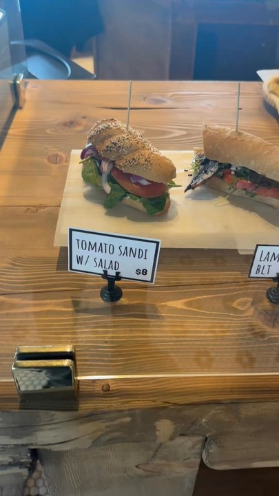 BAI-TEE BAKERY - Updated January 2026 - 74 Photos & 18 Reviews - 1401 ...