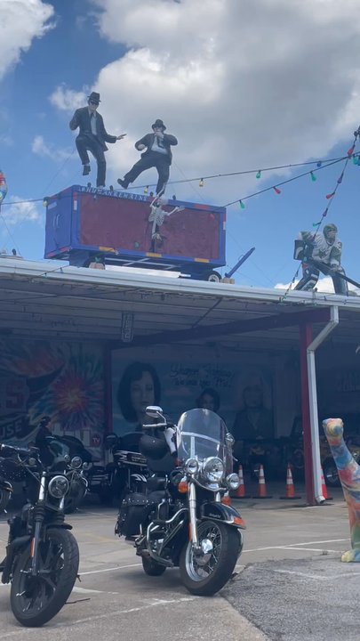 STROKERS ICE HOUSE BAR & GRILL - Updated October 2025 - 151 Photos & 99 ...