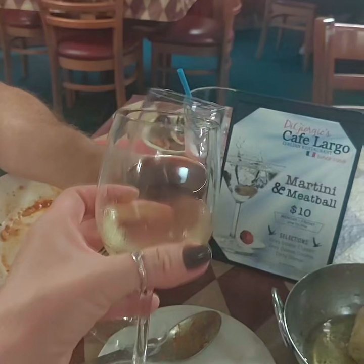 DIGIORGIO’S CAFE LARGO - Updated January 2025 - 455 Photos & 426 ...