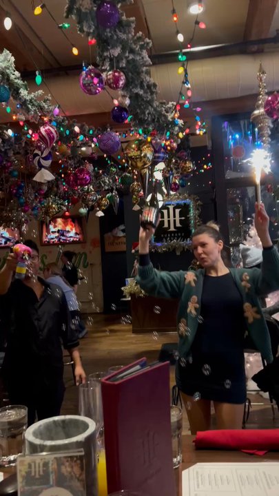 HUBBARD INN - Updated December 2025 - 578 Photos & 301 Reviews - 110 W ...