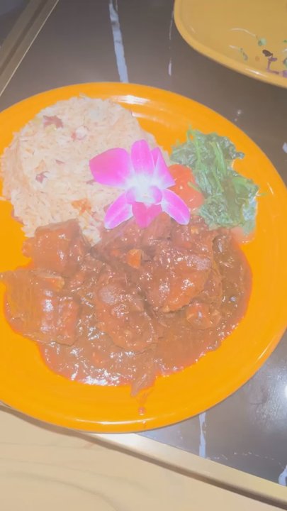 PLUM RESTAURANT AND LOUNGE - Updated April 2025 - 104 Photos & 60 ...