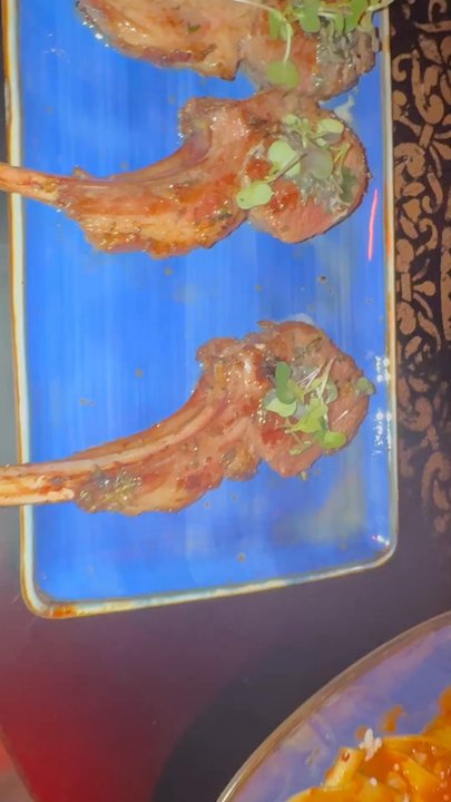 MONA - Updated July 2025 - 105 Photos & 52 Reviews - 1308 Chestnut St ...