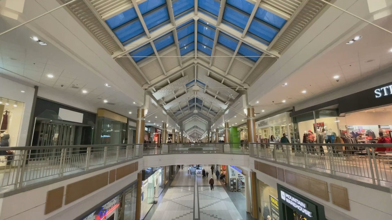 MAPLEVIEW SHOPPING CENTRE - Updated December 2025 - 48 Photos & 29 ...