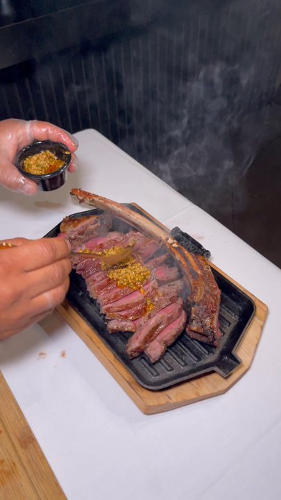 M GRILL - Updated April 2025 - 2727 Photos & 2764 Reviews - 3832 ...