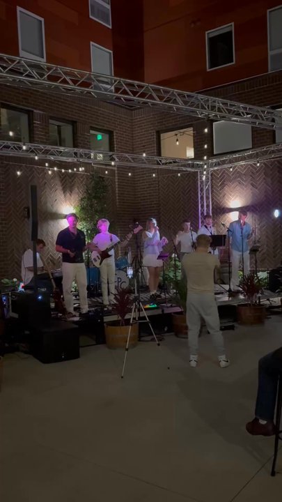 DAY BLOCK BREWING COMPANY - PIZZA PLACE & BREWPUB - Updated December ...