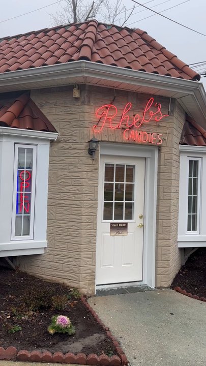 RHEB’S CANDIES - Updated January 2026 - 66 Photos & 90 Verified Reviews ...