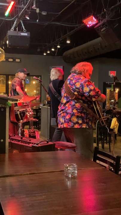 SMOKESHOW BBQ & BREW - Updated January 2026 - 18 Photos & 21 Reviews ...