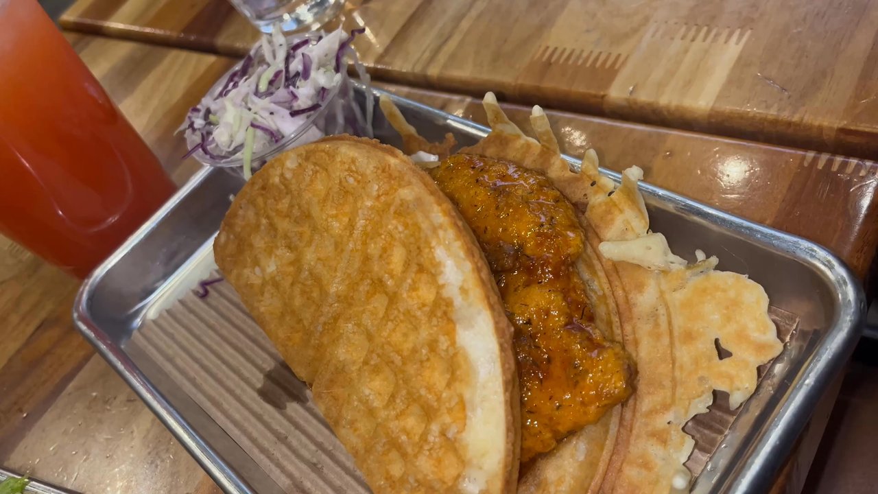 BRUXIE - Updated December 2025 - 80 Photos & 48 Reviews - 3201 S Hoover ...