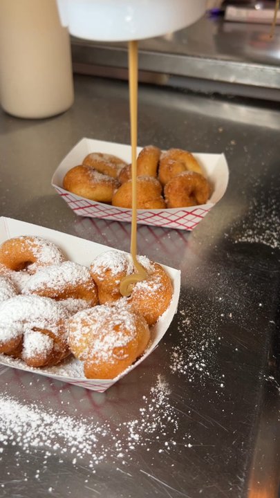 MIGHTY DONUTS - Updated April 2026 - 129 Photos & 26 Reviews - 1700 ...