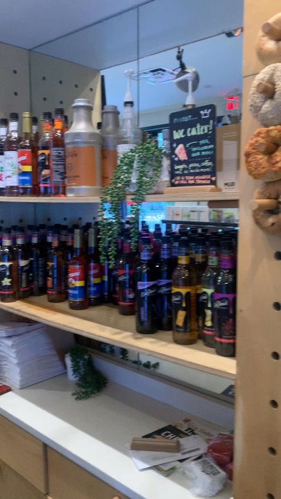 BIG BON BODEGA - Updated June 2025 - 423 Photos & 207 Reviews - 2011 ...