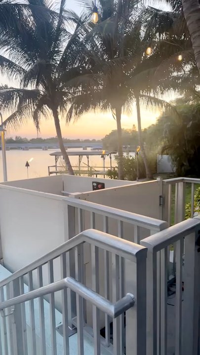 FRIGATE’S WATERFRONT BAR AND GRILL - Updated March 2025 - 499 Photos ...