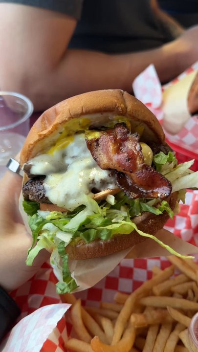 PETER’S GOURMADE BURGERS - Updated August 2025 - 2545 Photos & 3076 ...