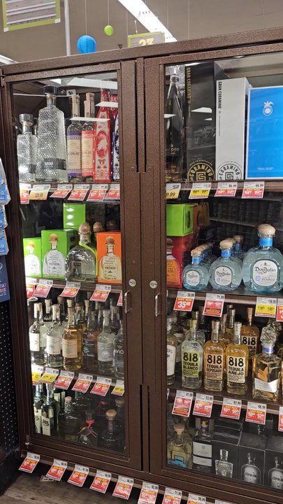 SAVE MART - Updated December 2025 - 81 Photos & 158 Reviews - 5600 ...