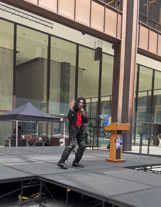 RICHARD J DALEY CENTER - Updated April 2025 - 142 Photos & 71 Reviews ...