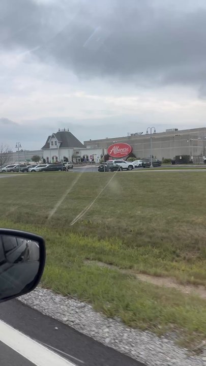 ALBANESE CONFECTIONERY - Updated December 2025 - 748 Photos & 405 ...