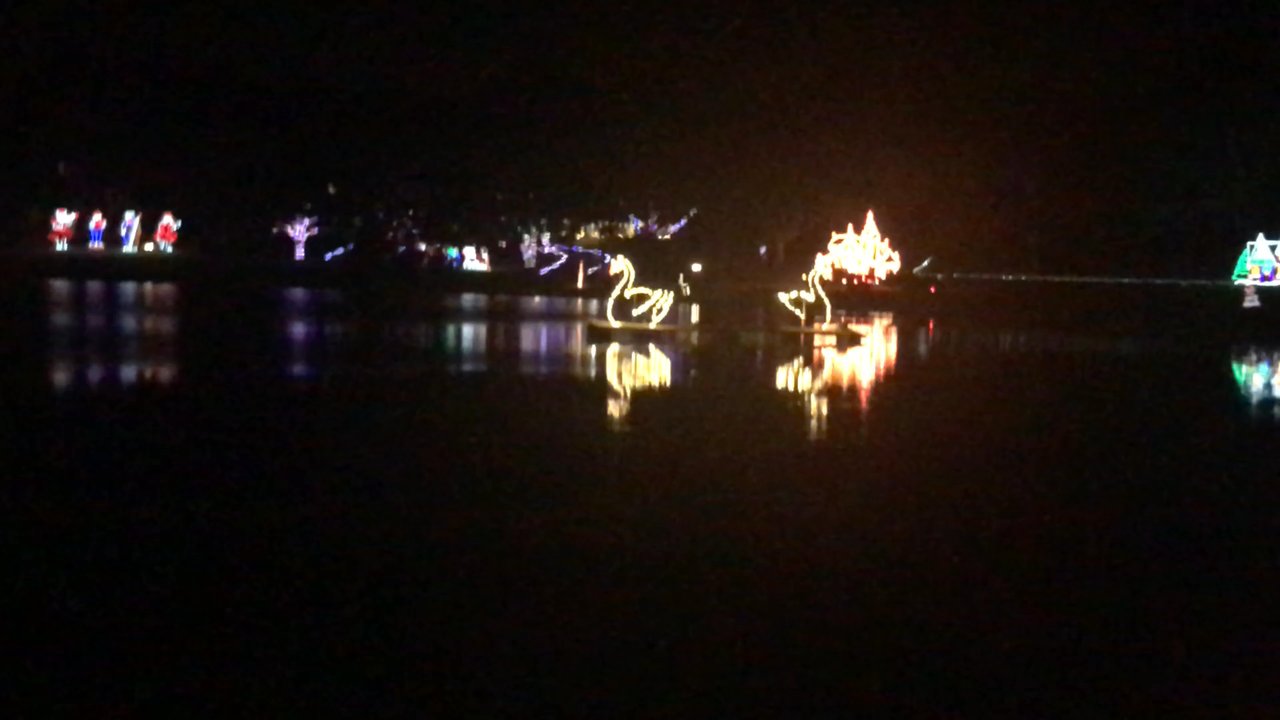 COTTOM FARM’S CHRISTMAS VILLAGE - Updated December 2025 - 25 Photos ...