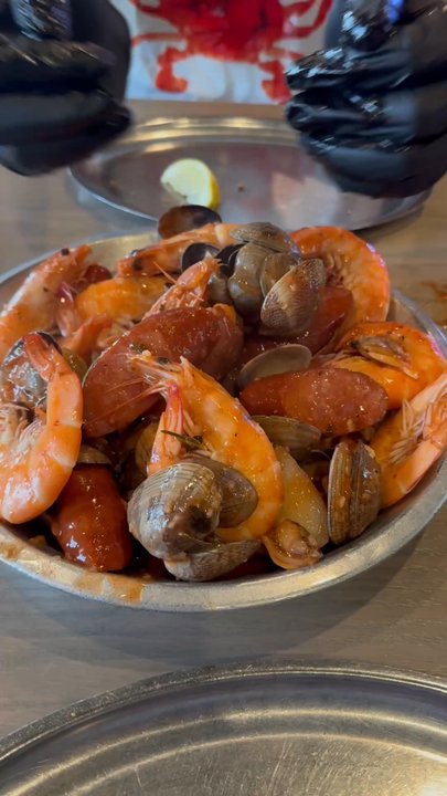 SIMMER CLAW BAR - Updated December 2025 - 663 Photos & 430 Reviews ...