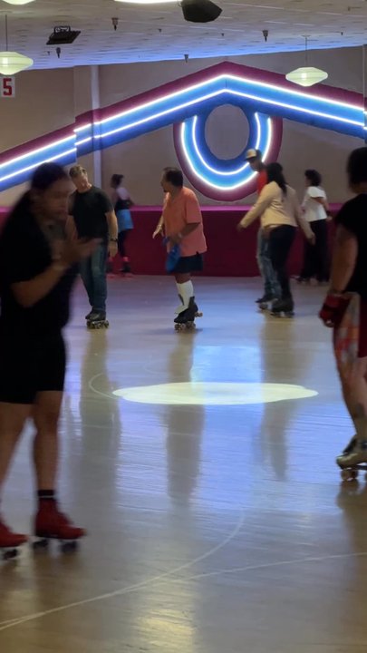 FOUNTAIN VALLEY SKATING CENTER - Updated January 2025 - 270 Photos ...