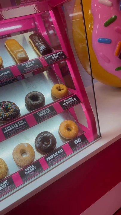 PINKBOX DOUGHNUTS - Updated March 2026 - 424 Photos & 187 Reviews ...