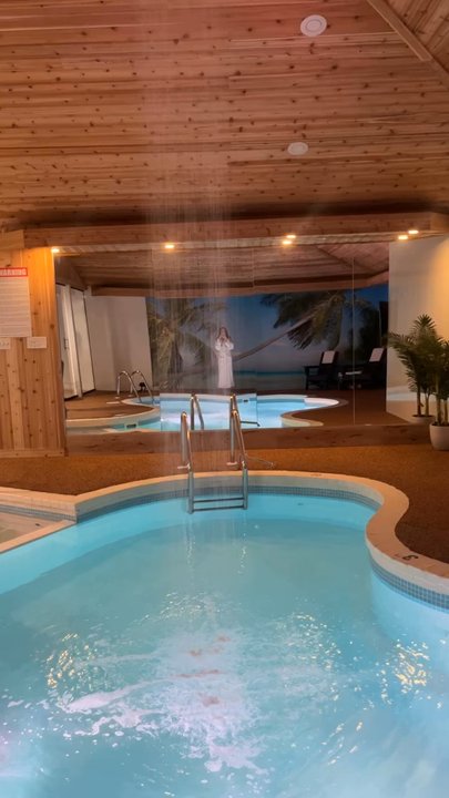 SYBARIS POOL SUITES - Updated July 2025 - 172 Photos & 139 Reviews ...