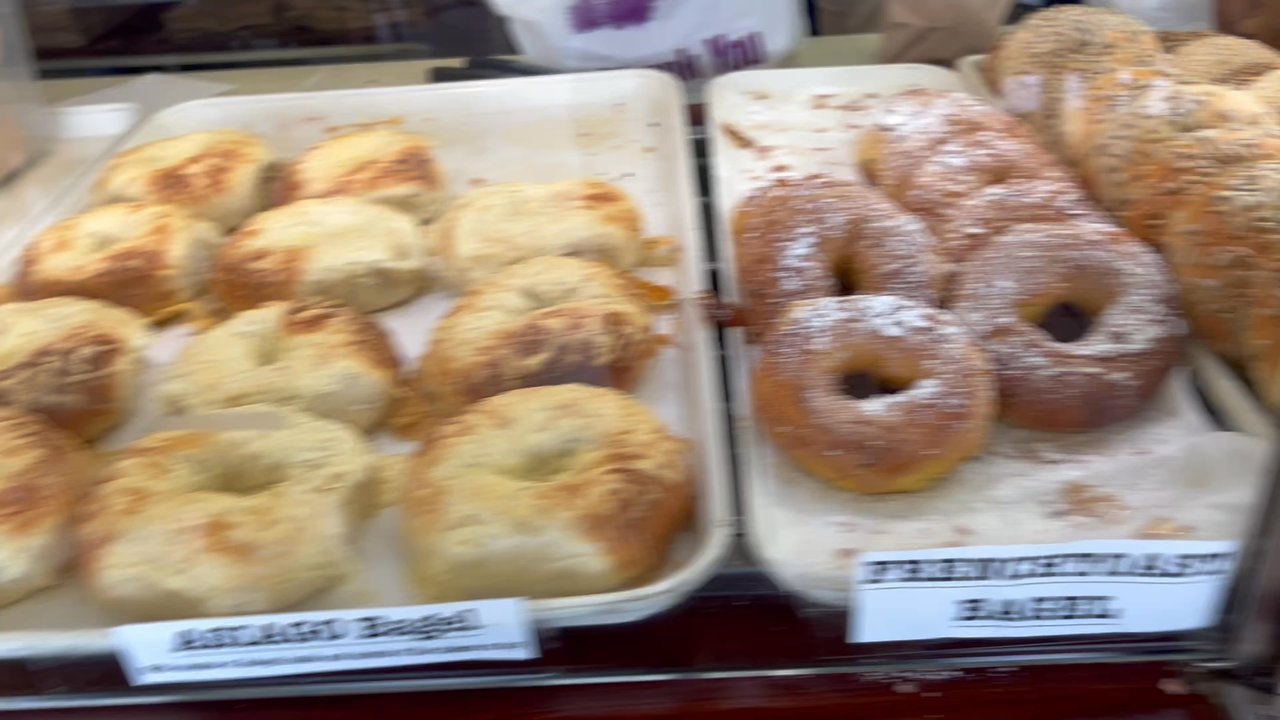 BAGELICIOUS - Updated December 2025 - 105 Photos & 175 Reviews - 1864 ...