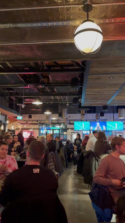 BEERTOWN PUBLIC HOUSE WHITBY - Updated December 2025 - 39 Photos & 11 ...