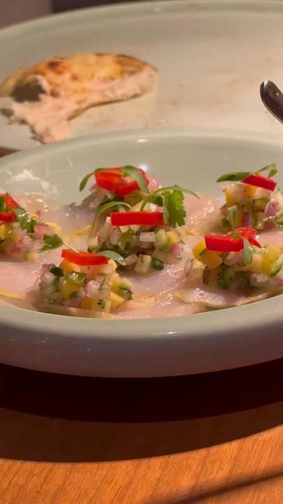 AVIV - Updated December 2025 - 105 Photos & 33 Reviews - 2341 Collins ...