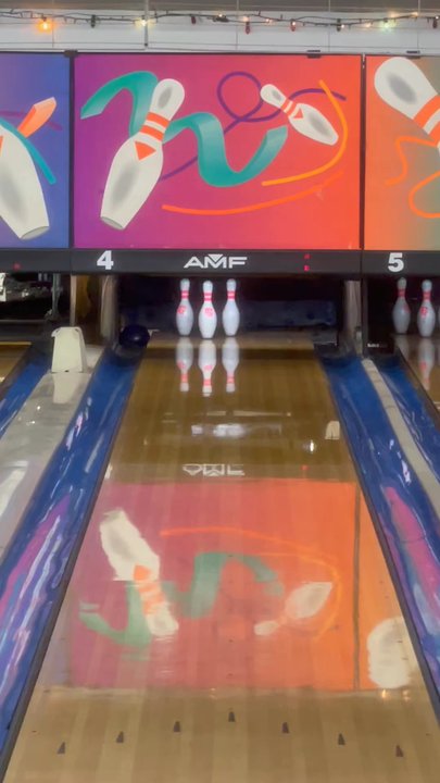 SURF BOWL - Updated March 2025 - 134 Photos & 250 Reviews - 1401 S ...