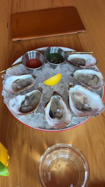 FANBOY - Updated November 2025 - 239 Photos & 105 Reviews - 2713 W ...