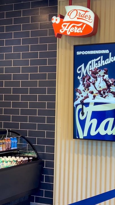 BOBBY’S BURGERS BY BOBBY FLAY - Updated January 2025 - 176 Photos & 105 ...