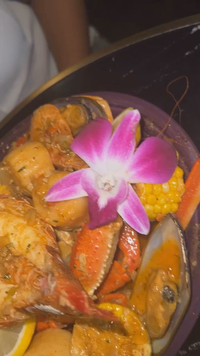 PLUM RESTAURANT AND LOUNGE - Updated December 2025 - 111 Photos & 67 ...