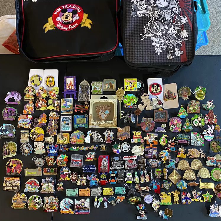 Whatnot Disney Pins And Figures Livestream By Erica Disney Poppins