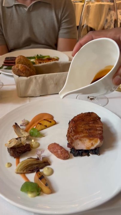 LE PAVILLON - Updated January 2026 - 1552 Photos & 293 Reviews - One ...