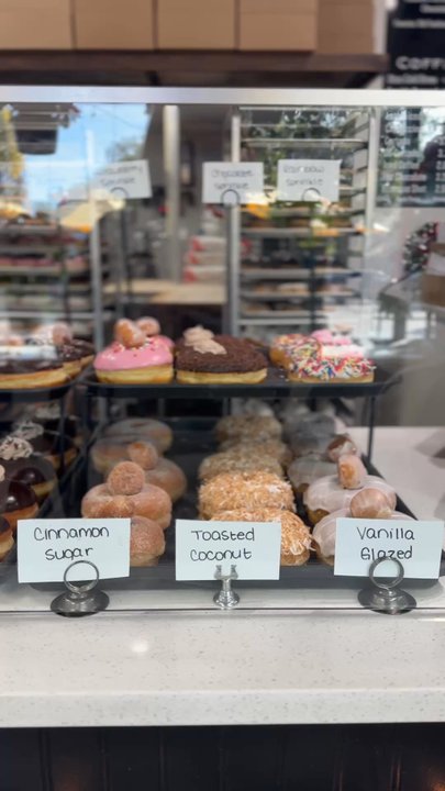 DG DOUGHNUTS - Updated December 2024 - 1392 Photos & 468 Reviews - 29 W ...