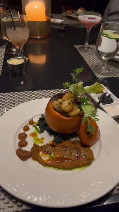 401 PRIME - Updated August 2025 - 152 Photos & 77 Reviews - 401 N ...