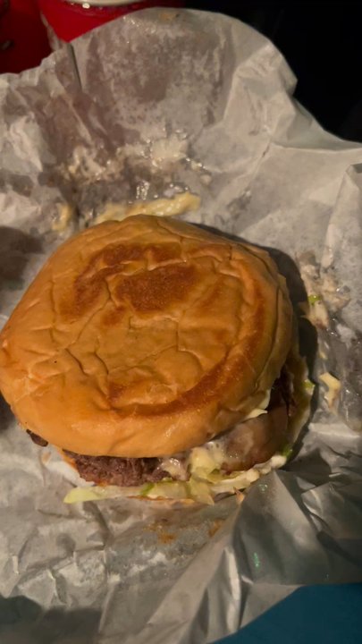 HUNKY’S - Updated May 2025 - 368 Photos & 573 Reviews - 3930 Cedar ...