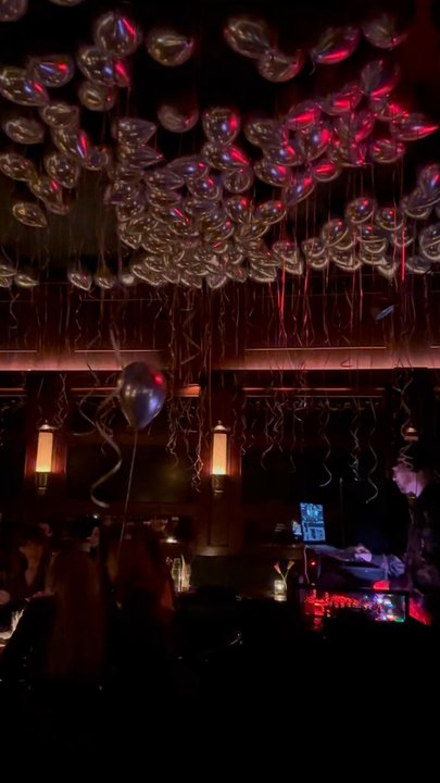 TEMPLE BAR - Updated September 2025 - 83 Photos & 86 Reviews - 332 ...