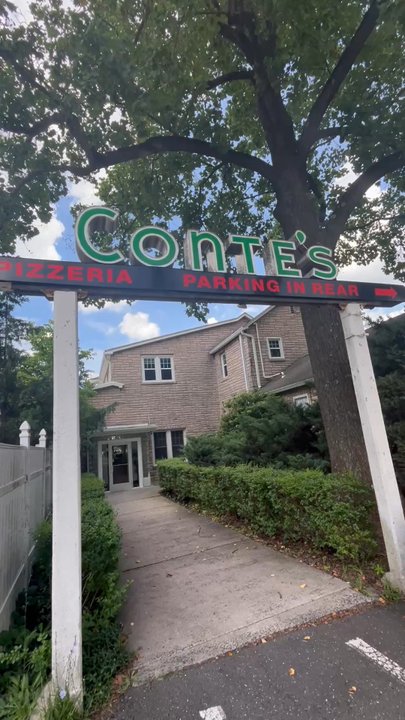 CONTE’S PIZZA AND BAR - Updated October 2025 - 196 Photos & 404 Reviews ...