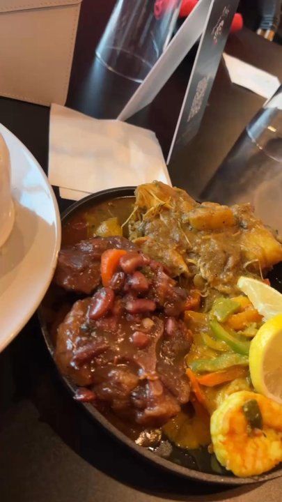 TRINI VYBEZ RESTAURANT AND BAR - Updated June 2026 - 56 Photos & 20 ...