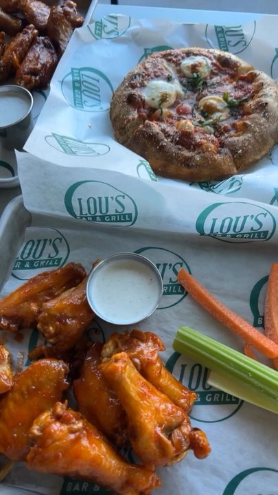 LOU’S BAR & GRILL - Updated May 2025 - 156 Photos & 177 Reviews - 5595 ...