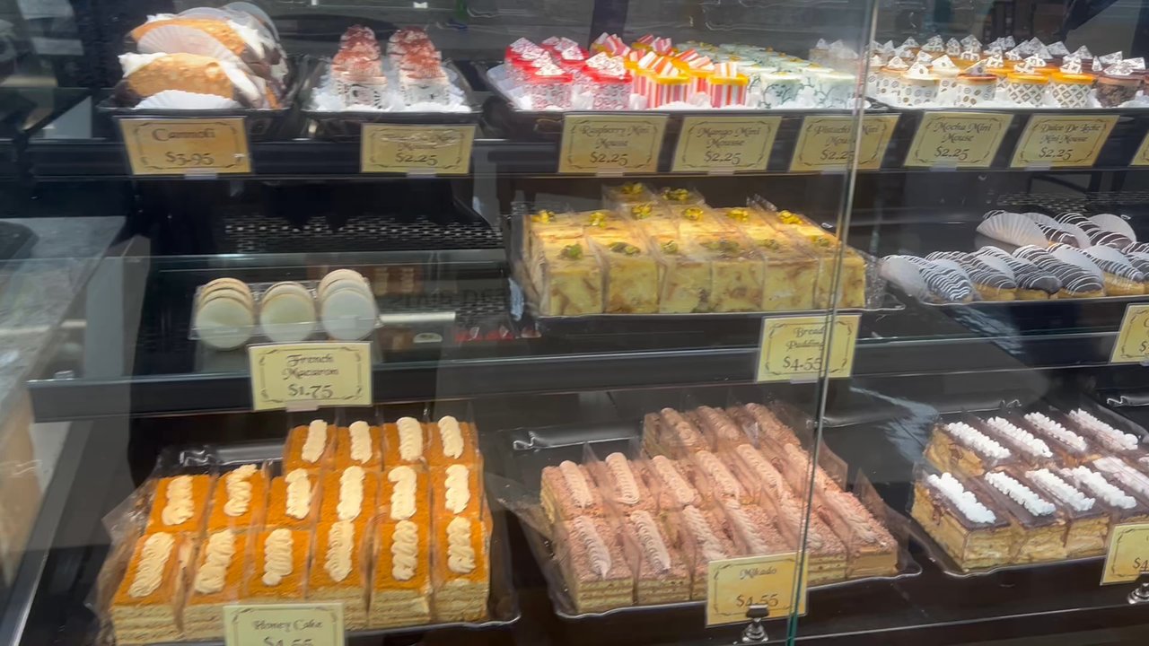 JONS MARKETPLACE - Updated May 2026 - 117 Photos & 171 Reviews - 7134 ...