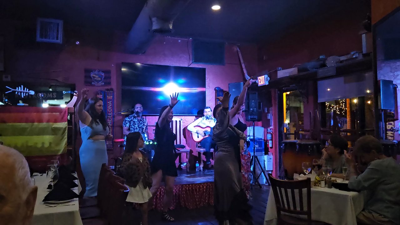 LA TABERNA GIRALDA - Updated December 2025 - 394 Photos & 222 Reviews ...