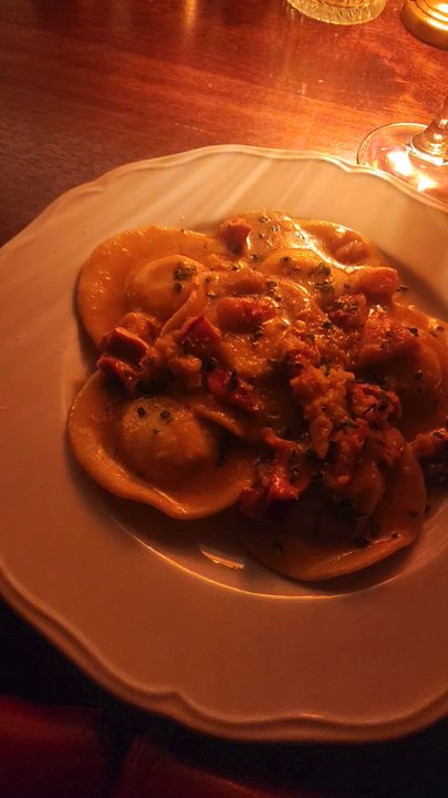 THE RED FOX - Updated December 2025 - 139 Photos & 85 Reviews - 326 ...