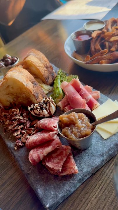 PUTTERY - Updated March 2025 - 475 Photos & 557 Reviews - 5762 ...